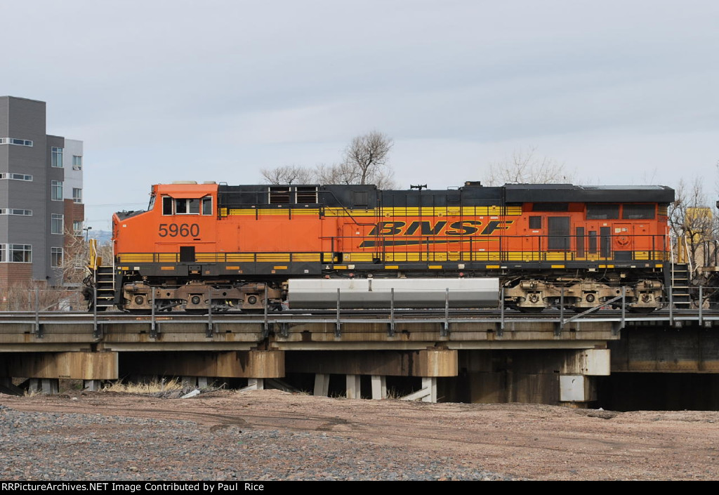 BNSF 5960